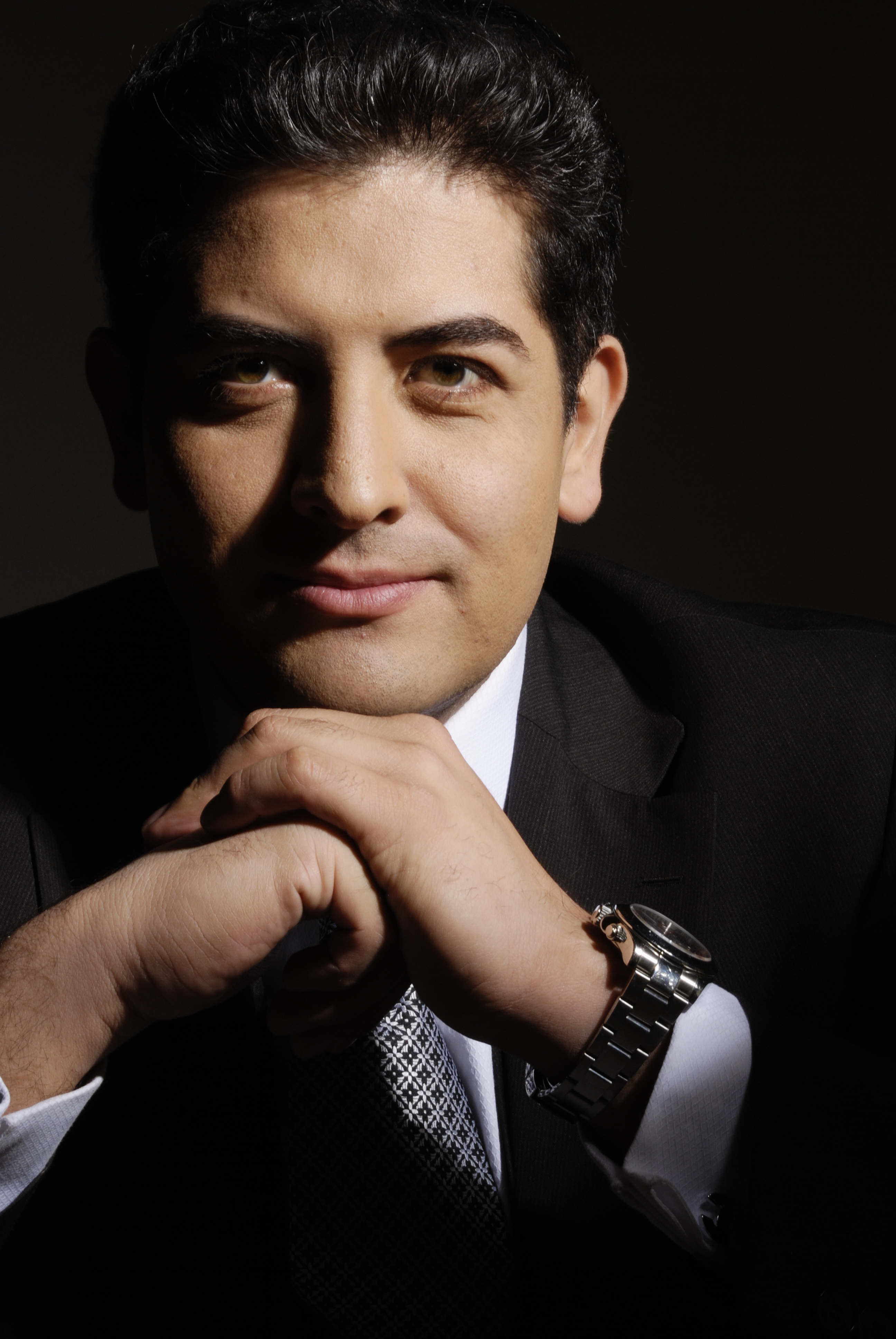 Dr. Alfredo Hoyos - Mississauga, ON - Cosmetic Surgeon / Physician ...
