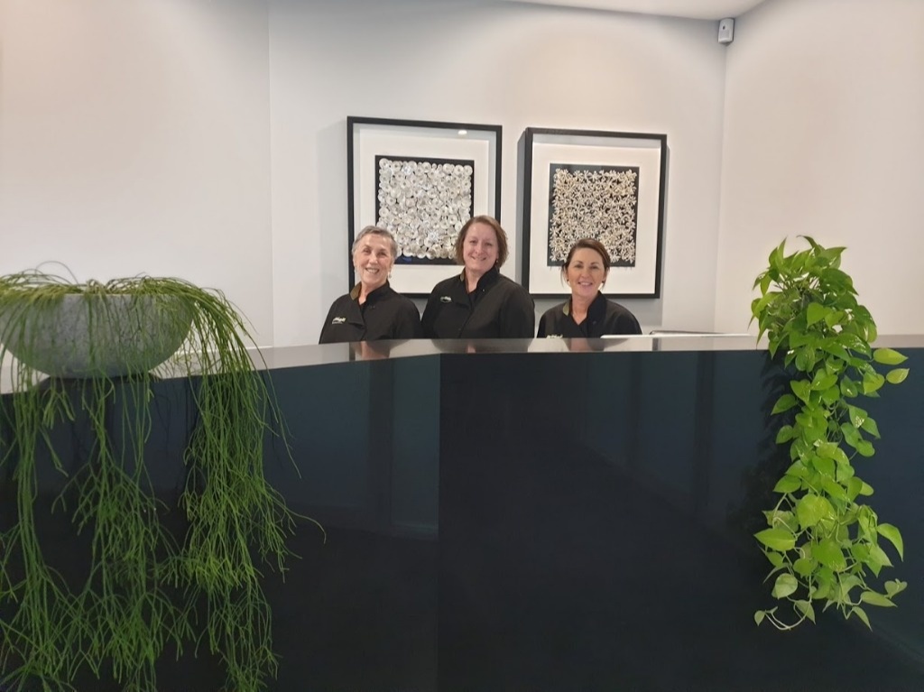 Dr. Mitchell Hansen - Newcastle, NSW - Neurosurgeon Reviews & Ratings ...